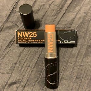 MAC Cosmetics | Makeup | Mac Nw25 Studio Fix Soft Matte Foundation ...